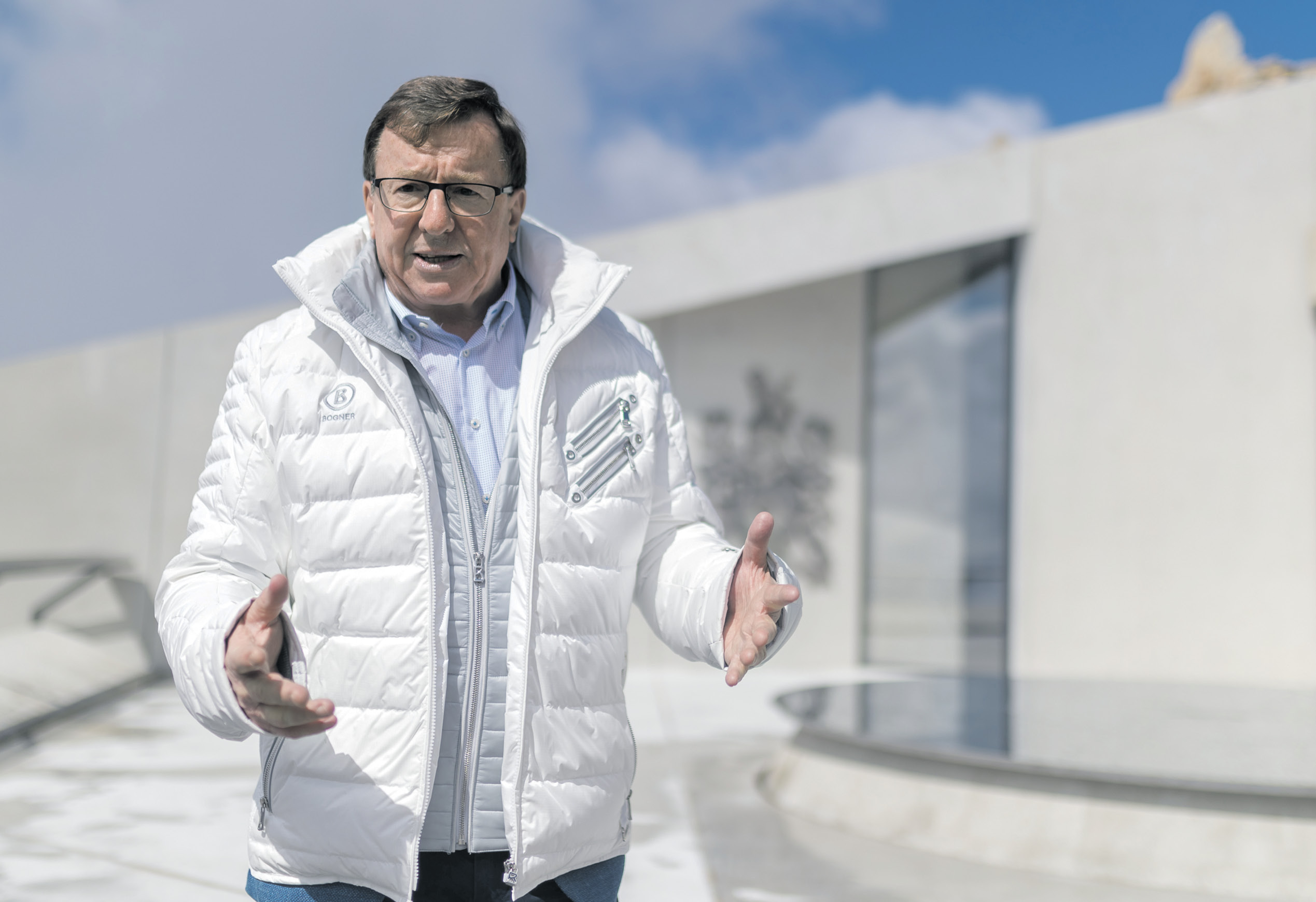 Jack Falkner, Porträt eines „Talkaisers” – mnews – medianet.at