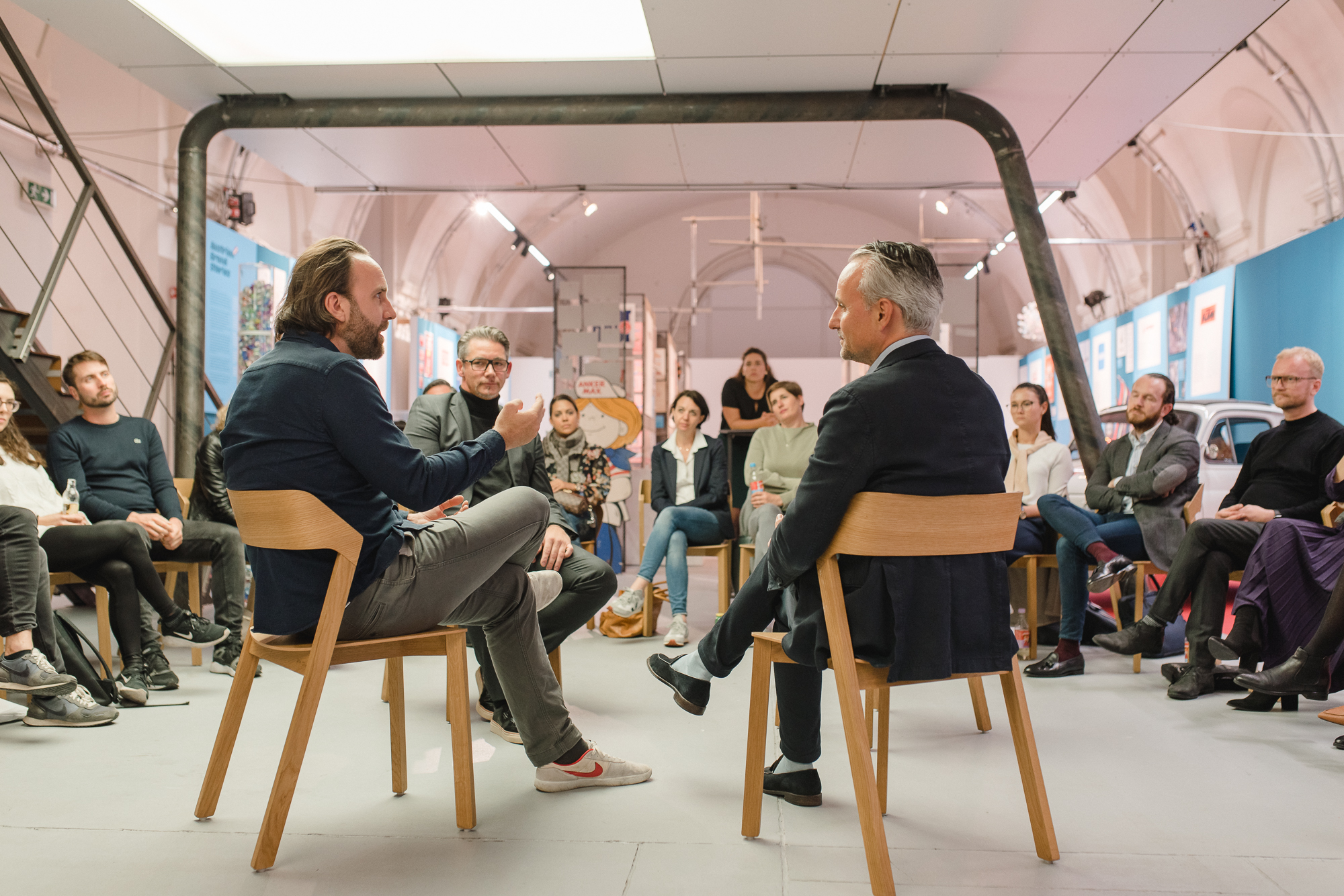 "Einblicke in die Schnittstellen von Strategie und Design" – mnews ...