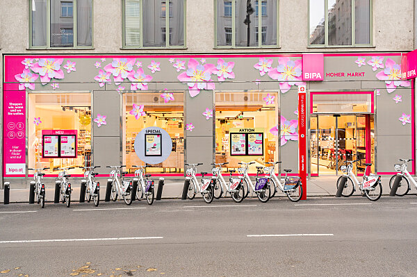 Neueröffnung der Bipa-Filiale am Hoher Markt 1 – mnews – medianet.at